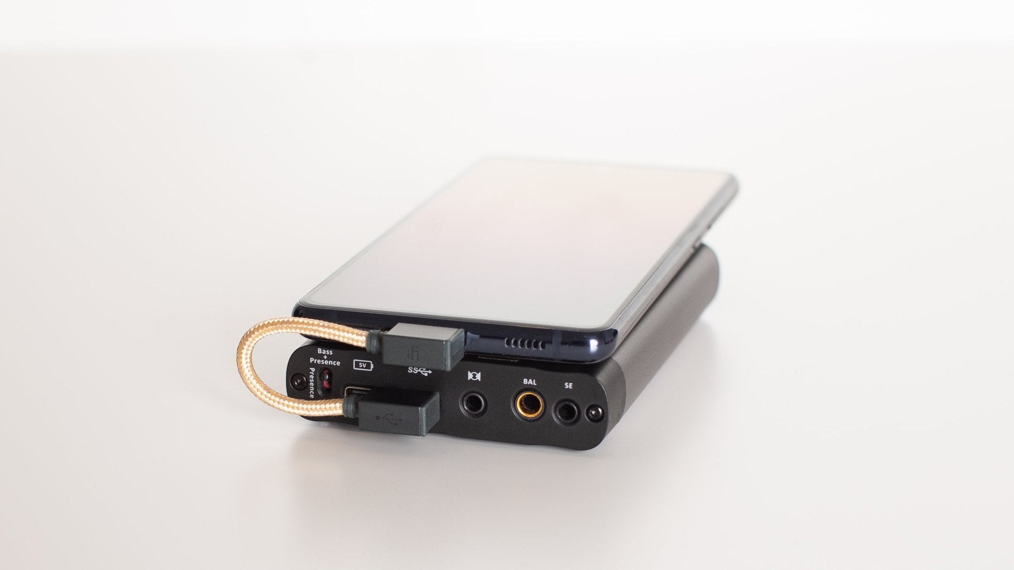 iFi 90° Type-C OTG Cable: Stable & Convenient Connection – iFi audio