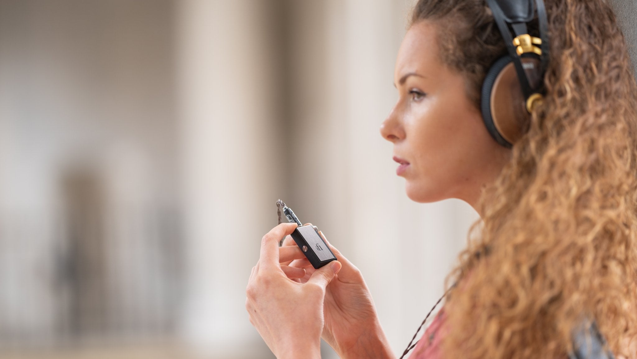 GO blu: Hi-Fi Bluetooth Experience with DAC and Amp Stages – iFi audio