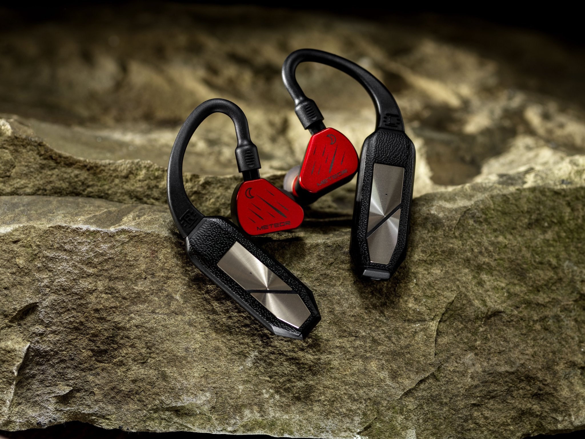 GO Pod - Transform Your IEMs into True Wireless Earbuds – iFi audio